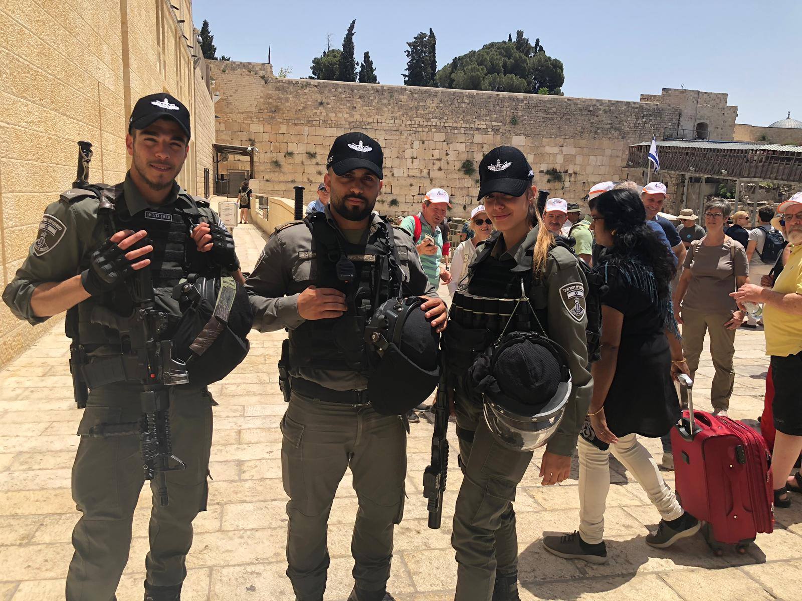 Friends of Border Patrol » Yashar LaChayal